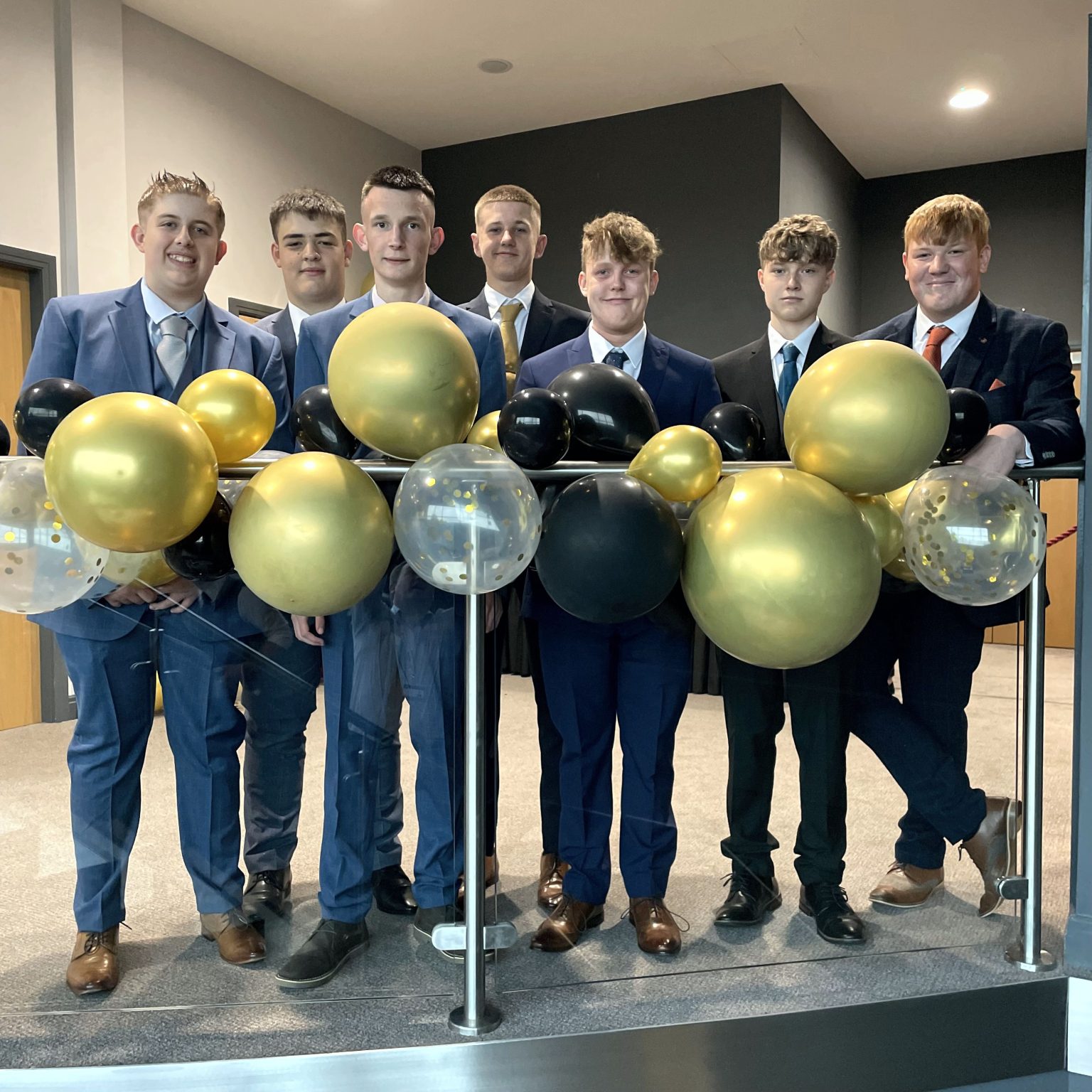 Year 11 celebrate in style at their end of year Prom – Cowley Academy